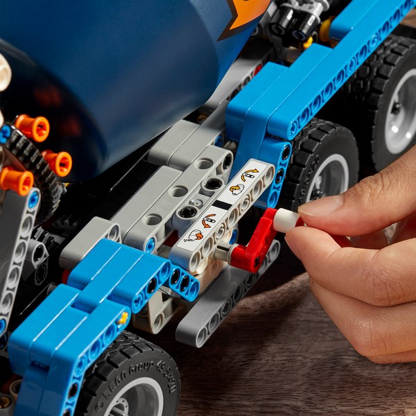 LEGO Technic 42112 Betonkeverő teherautó
